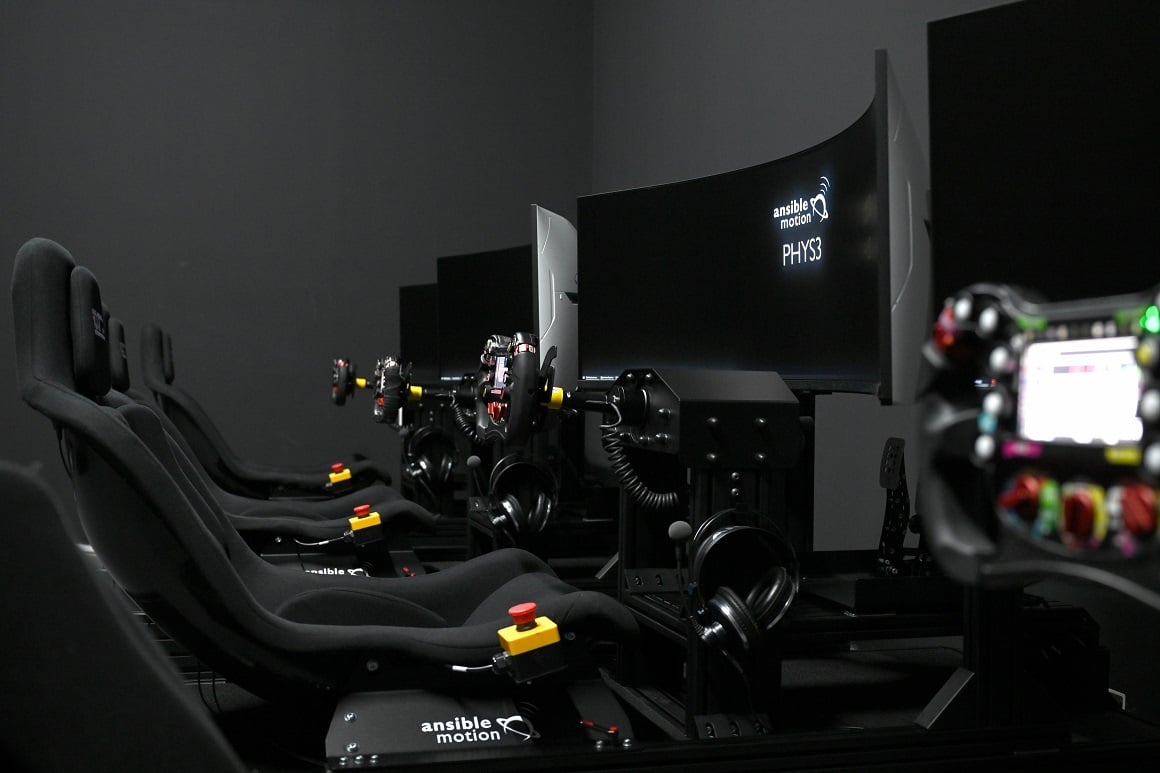 Racing Advantage: Multi-sims in motorsport
