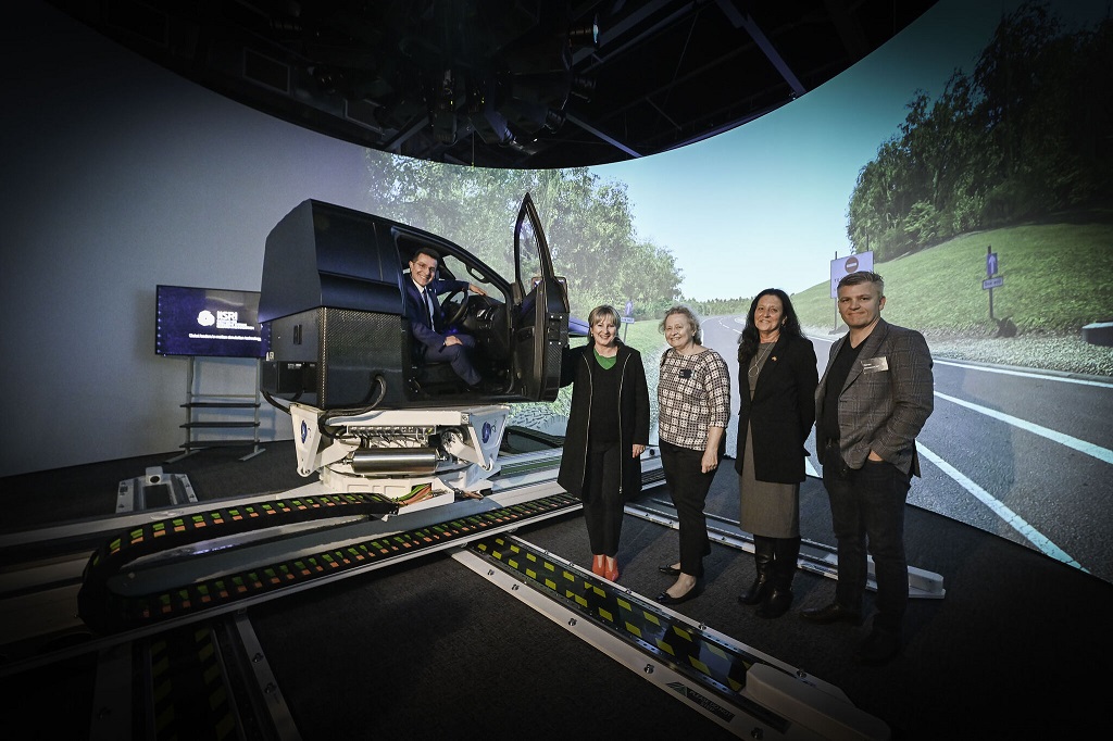 Deakin launches Australia’s most advanced automotive driving simulator