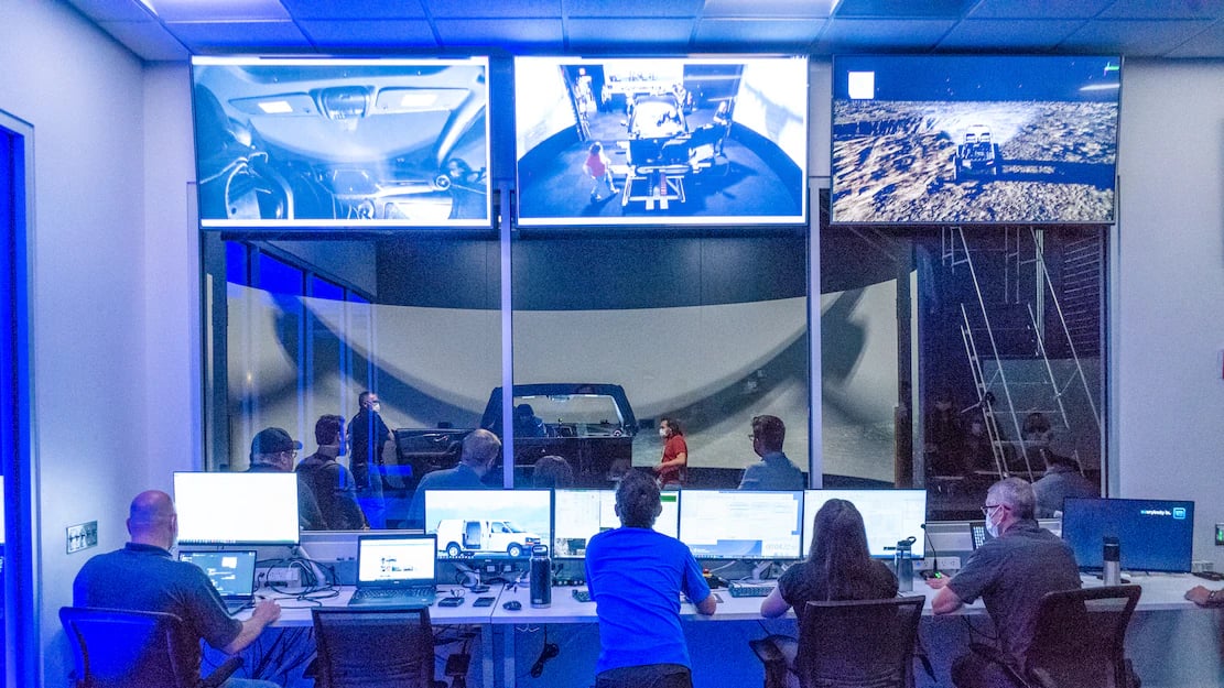 GM and Lockheed Martin's Lunar Rover Virtual Drive: Easier Than Moonwalking